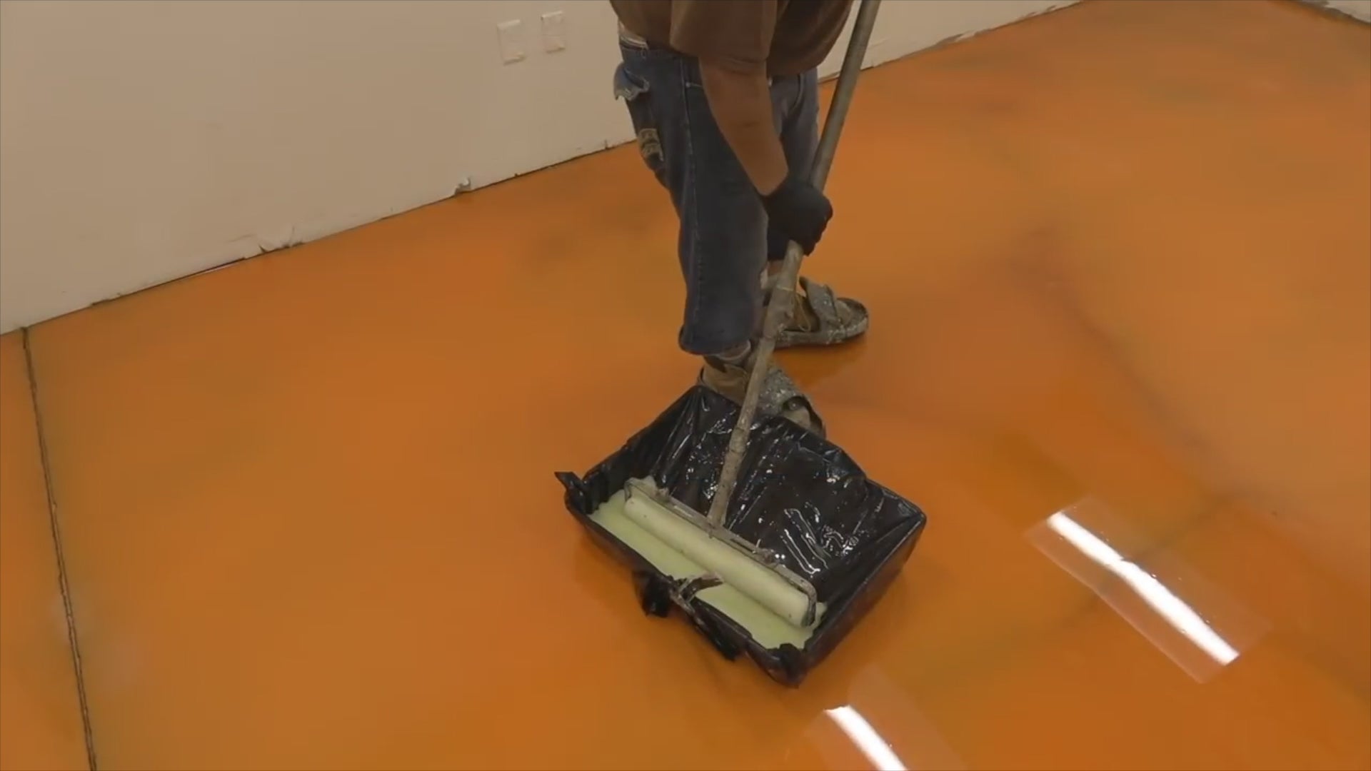 High-Wear Urethane: Gloss, Semi-Gloss, Satin | Epoxy Plus LLC